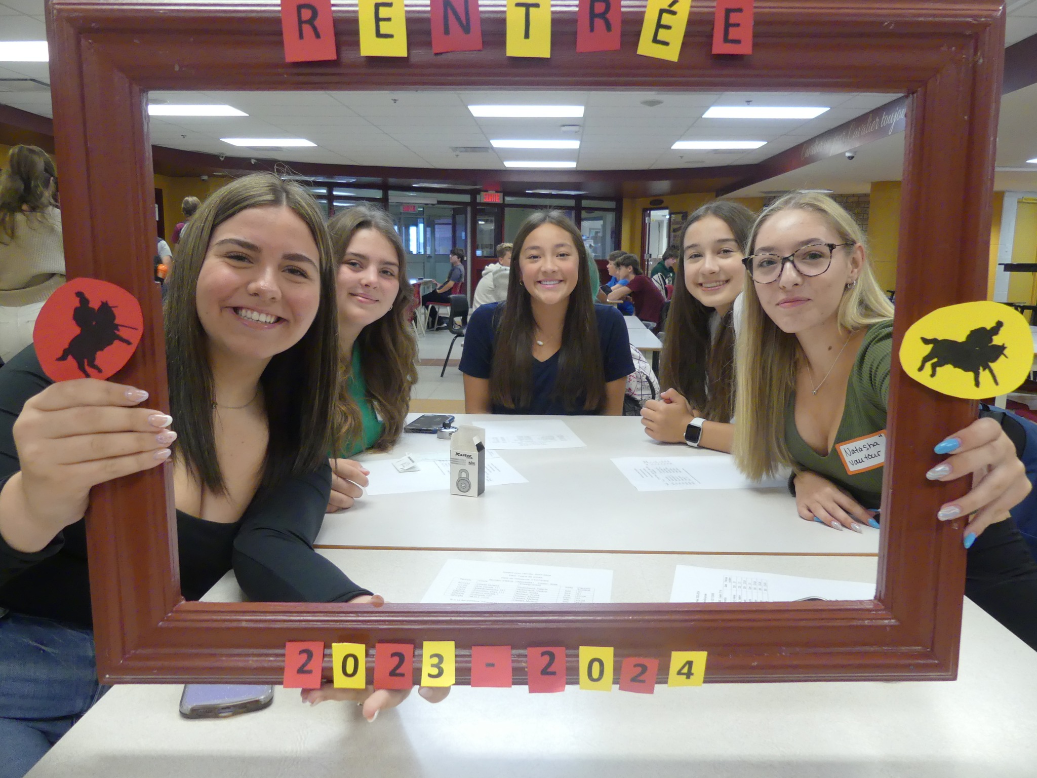 Bienvenue à nos élèves de 9e année! - École Clément-Cormier